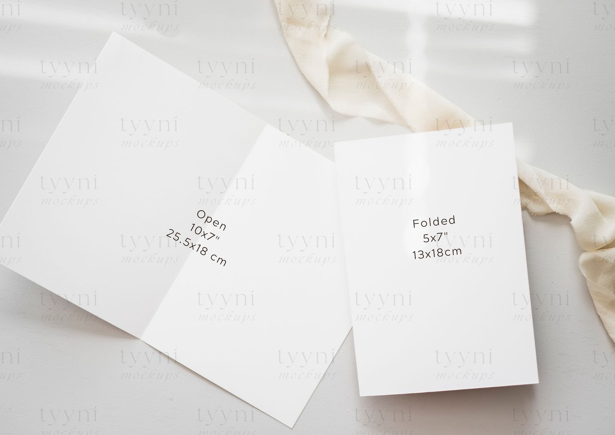 5x7 Folded Card Mockup, Folded Wedding Program Mockup, Booklet Mockup ...