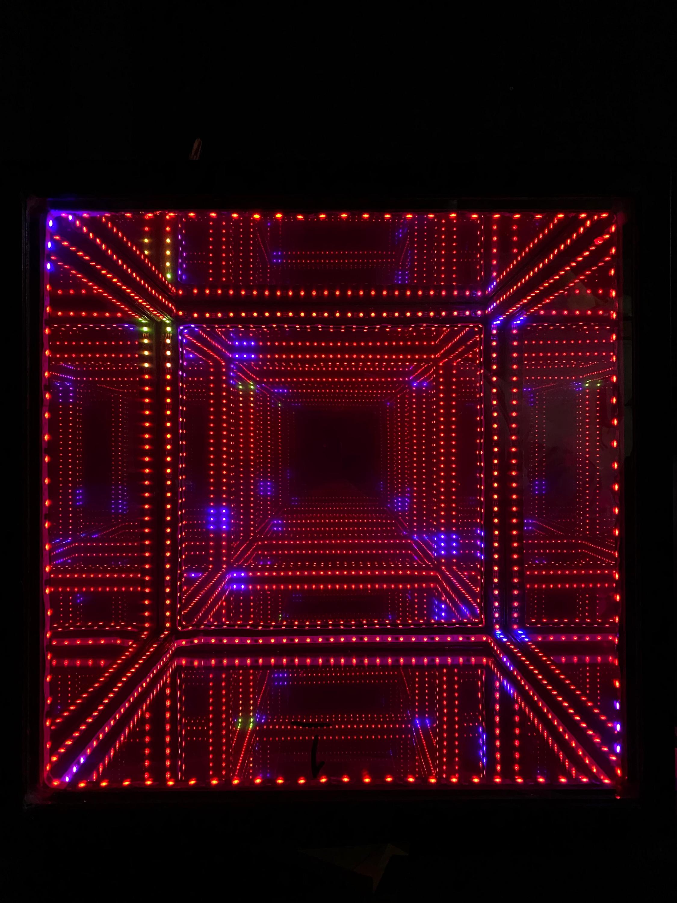 Cube Infinity Mirror Geometric LED Infinity Mirror 3D Light Effect ...
