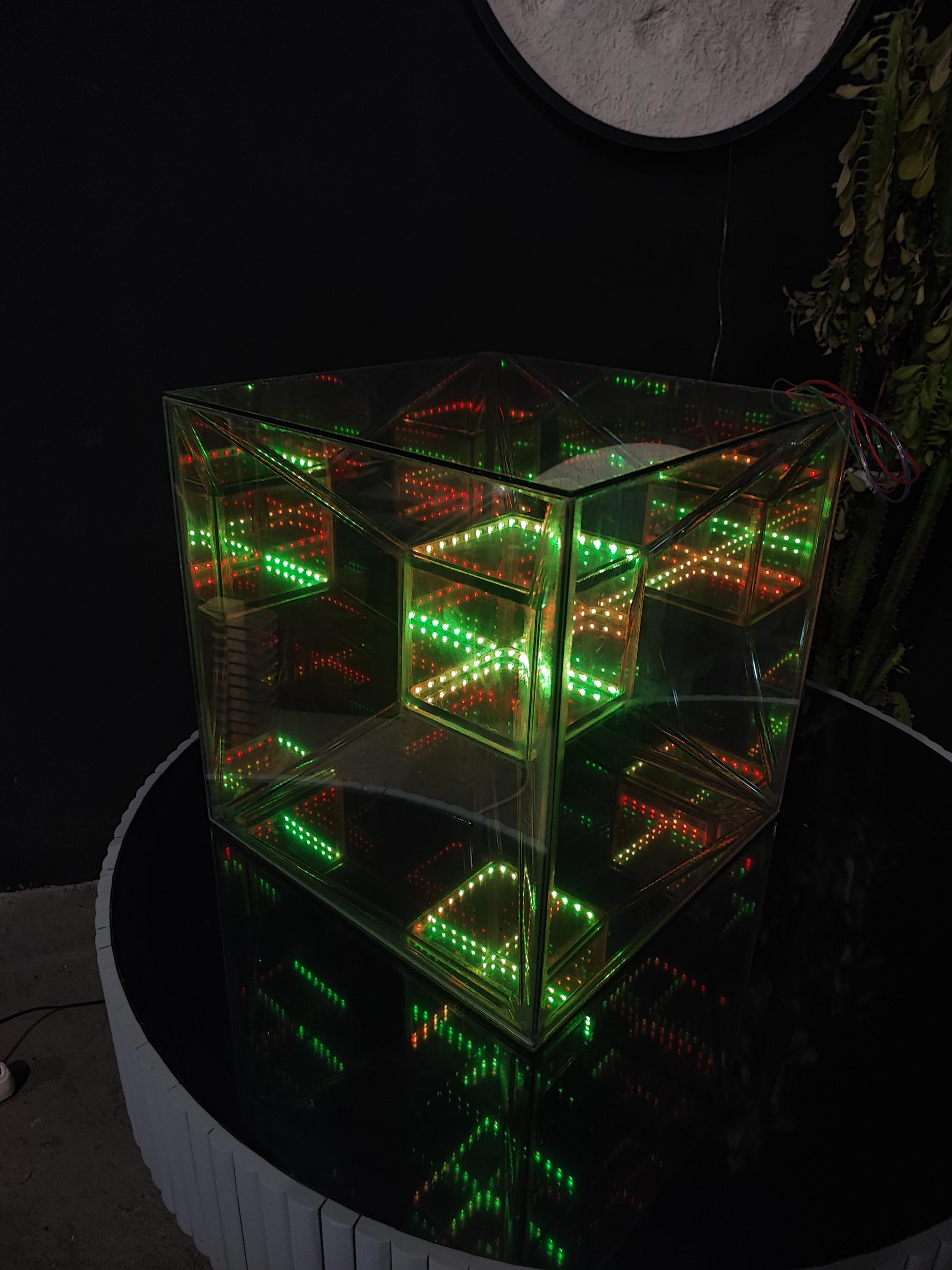 Hypercube Infinity Mirror | Geometric LED Infinity Mirror | 3D Light Effect Wall Decor | Modern ...