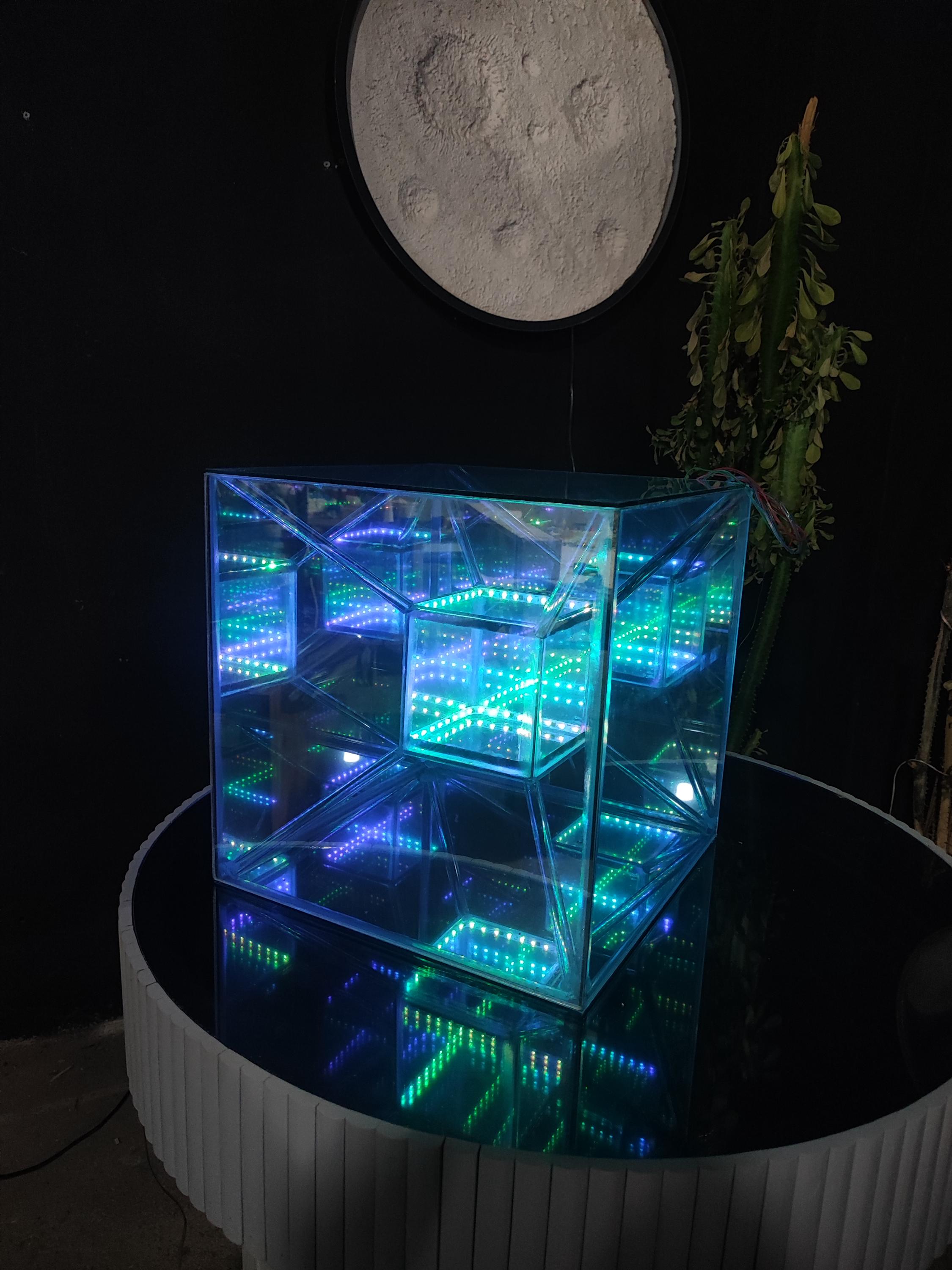 Hypercube Infinity Mirror | Geometric LED Infinity Mirror | 3D Light Effect Wall Decor | Modern ...