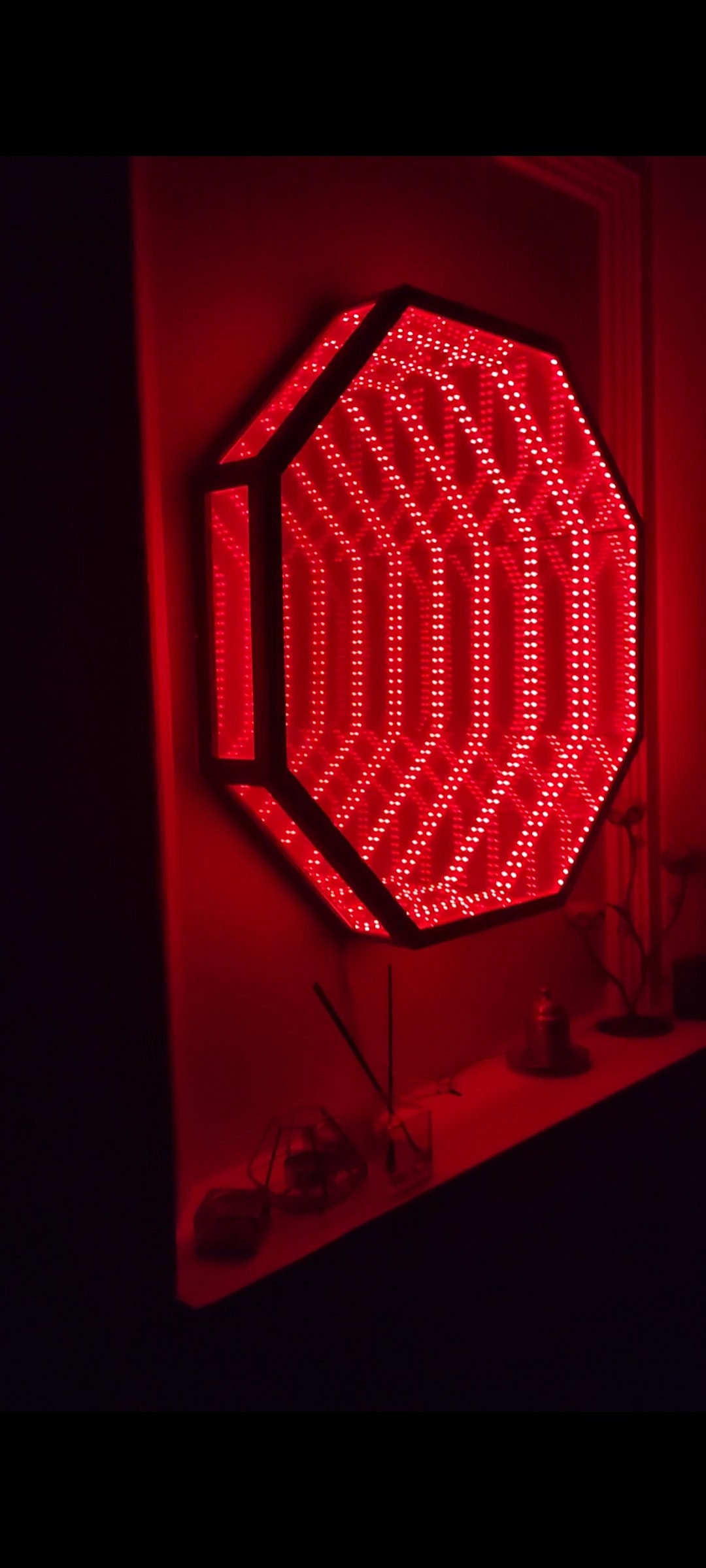 Infinity Mirror Octagon LED Wall Lamp, Geometric RGB Colour Changing ...