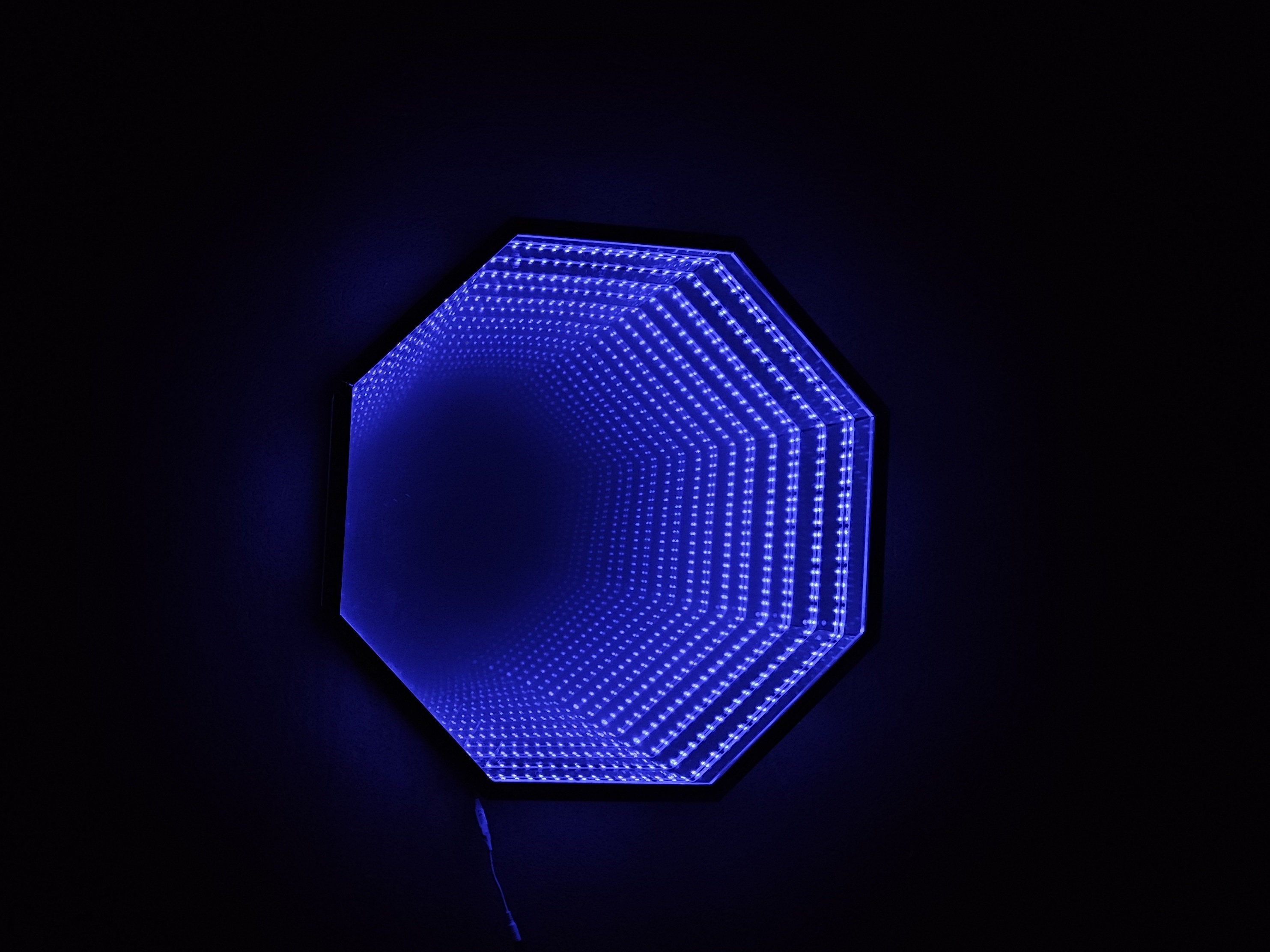 Infinity Mirror Octagon LED Wall Lamp, Geometric RGB Colour Changing ...