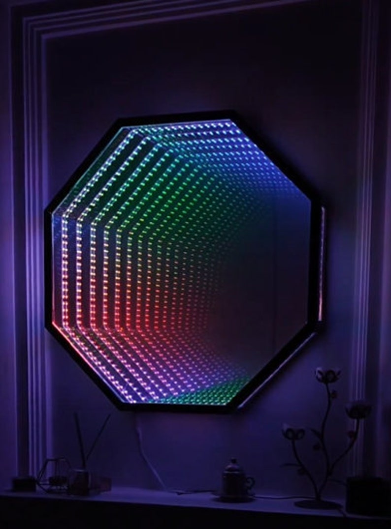 Infinity Mirror Octagon LED Wall Lamp, Animated RGB Colour Changing ...