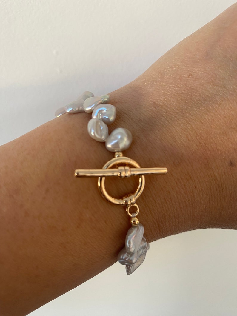 Grey Keshi Pearl Bracelet: 14K Gold Toggle, Freshwater Jewelry - Etsy