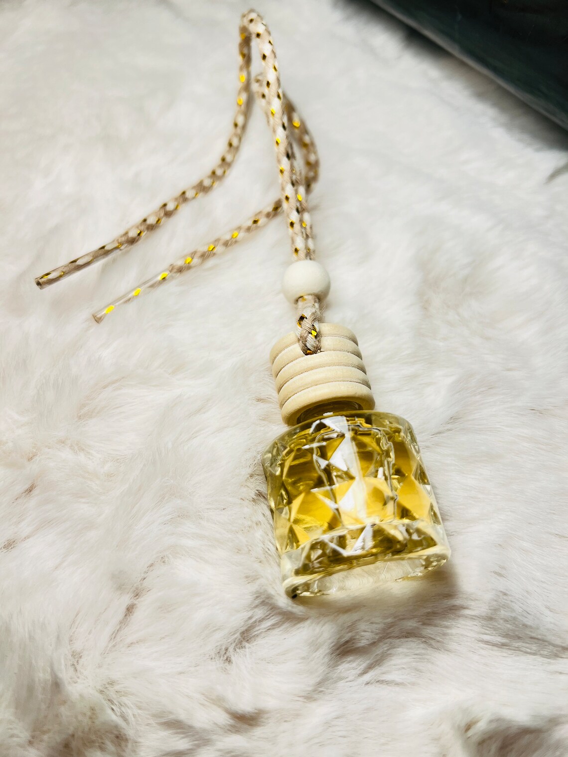 Luxury Car Fragrance Diffuser, Car Diffuser Gift New Car Air Freshener ...