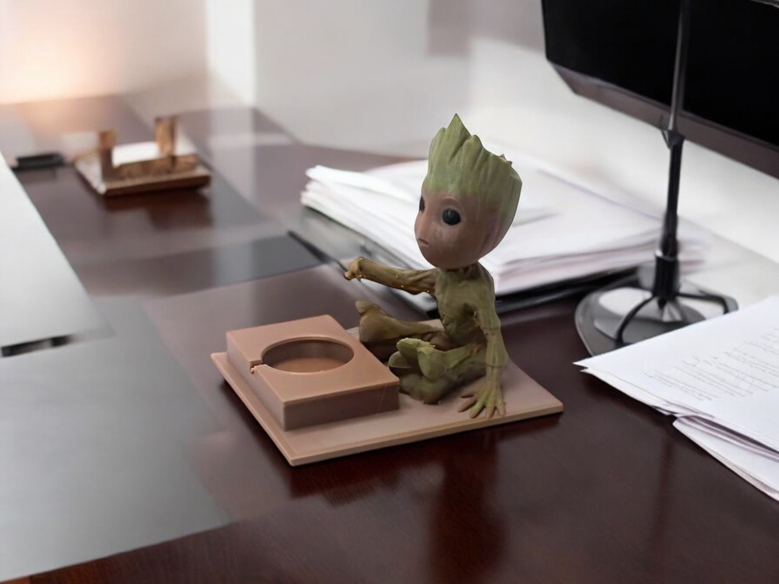 Groot Apple Watch Stand: 3D Printed Guardians Desk Organizer - Etsy