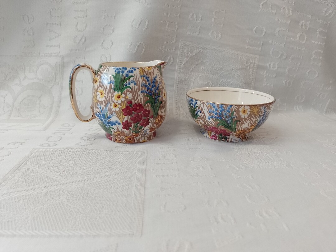 Antique GRIMWADES ROYAL WINTON Marguerite Chintz Jug and Sugar Bowl ...