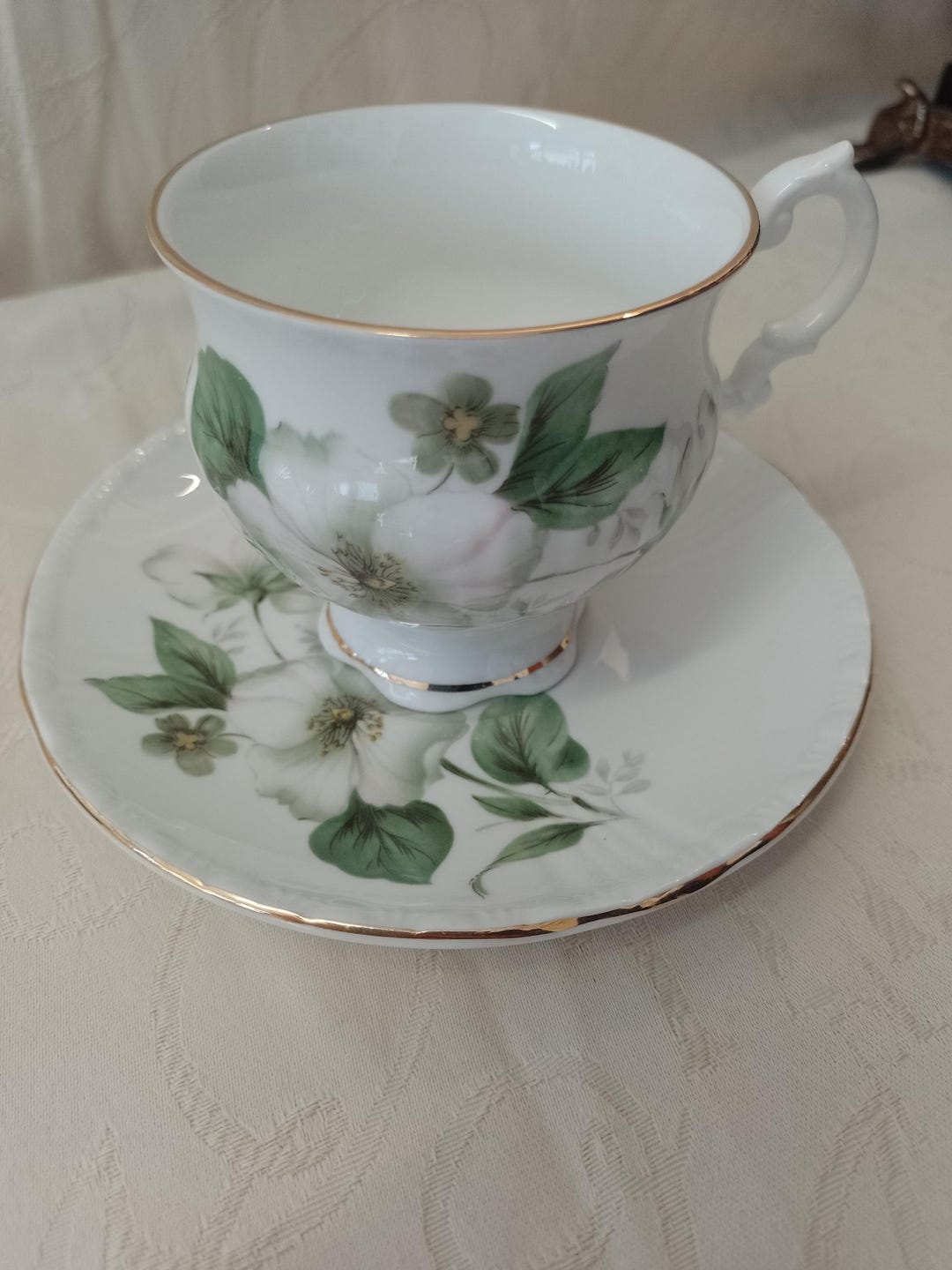 BERKSHIRE TEACUP and SAUCERS. White and Green Flowers. Fine Bone China ...