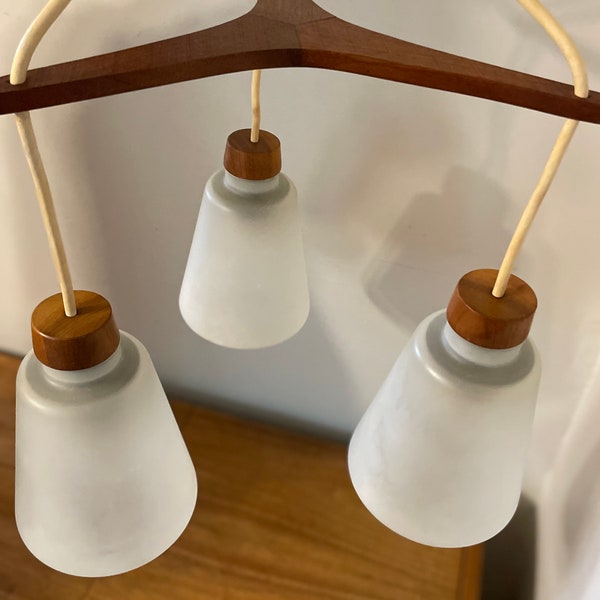 Mcm Glass Pendant Light Vintage - Etsy Mcm Glass Pendant Light Vintage - Etsy