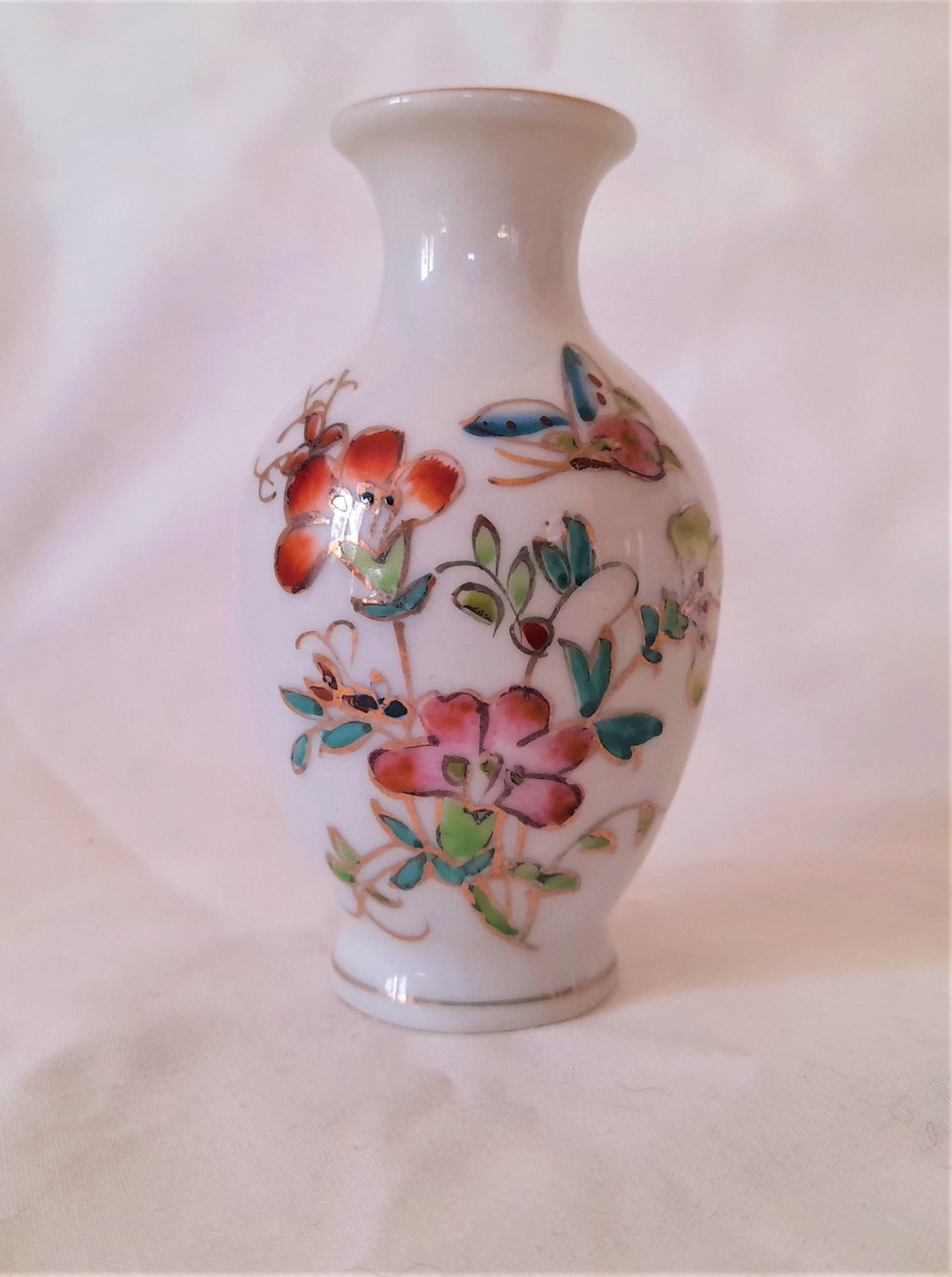 Chinese Miniature China Vase, Flowers and Butterfly, Gold Detailing ...
