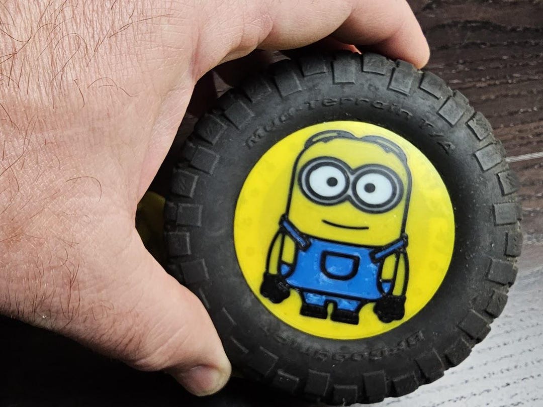 Traxxas Mudboss Slash Mud Plug Wheel Dots Hub Caps Minions Split Spoke ...