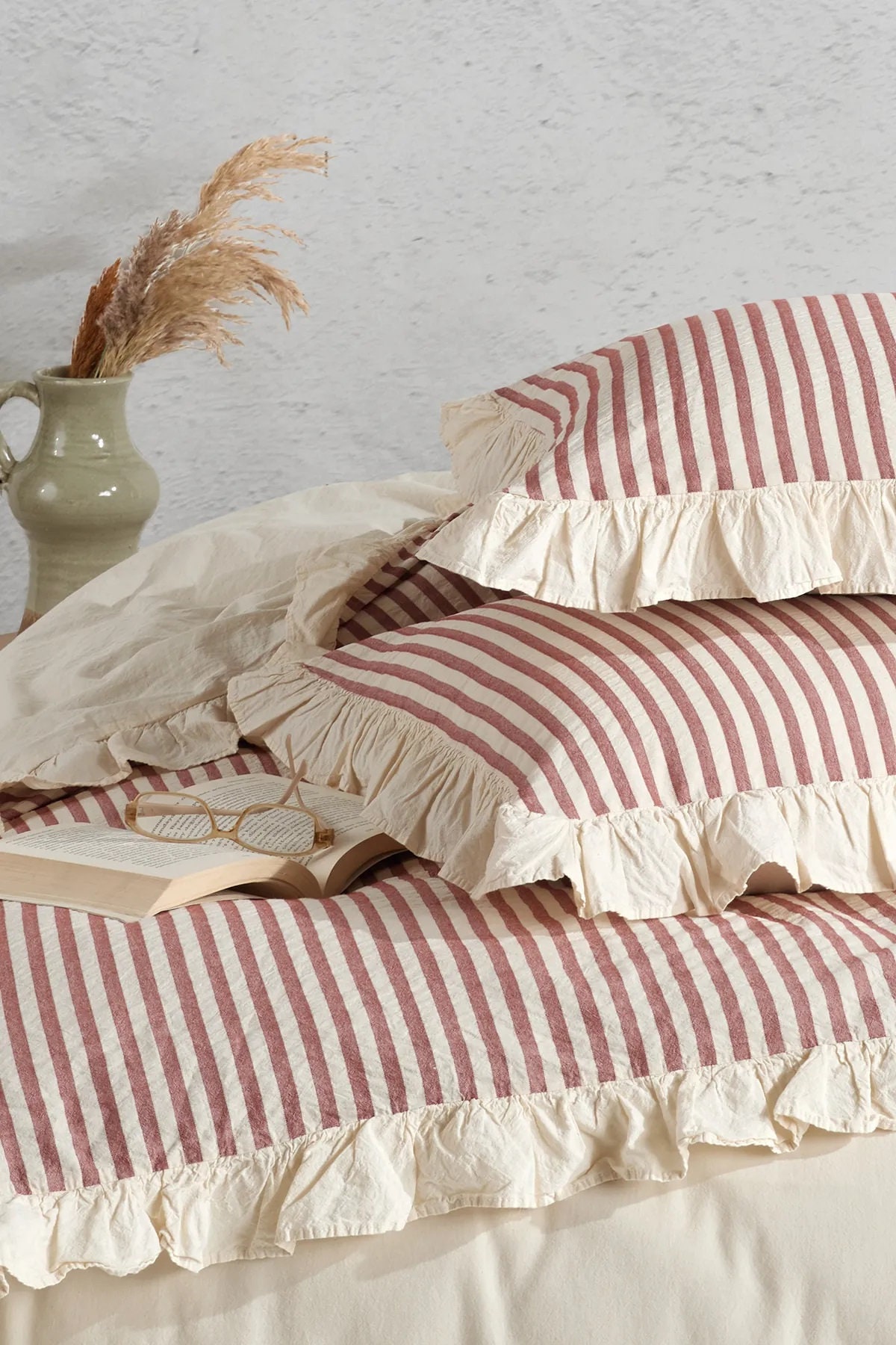 Cherry 100% Cotton Ruffle Yarn Dyed Double Duvet Cover, Modern Striped ...