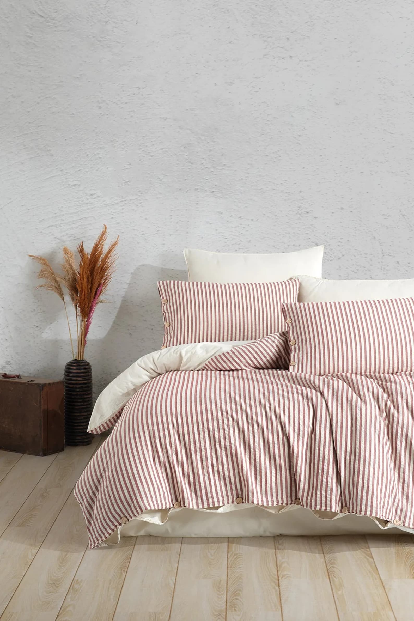 Cherry Stripes Bedding Set,modern Striped Comforter and Sheet Set ...