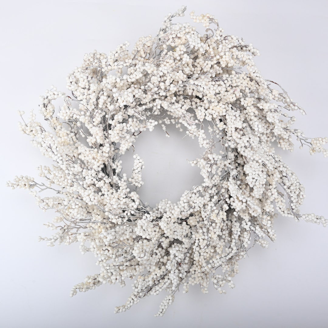 White Berry Winter Wreath: Farmhouse Christmas Front Door Decor - Etsy