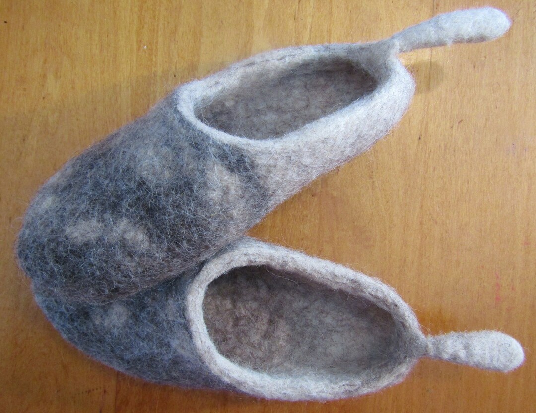 Finn Icelandic Cross Sheep, Wool Hand-felted Slippers - Etsy