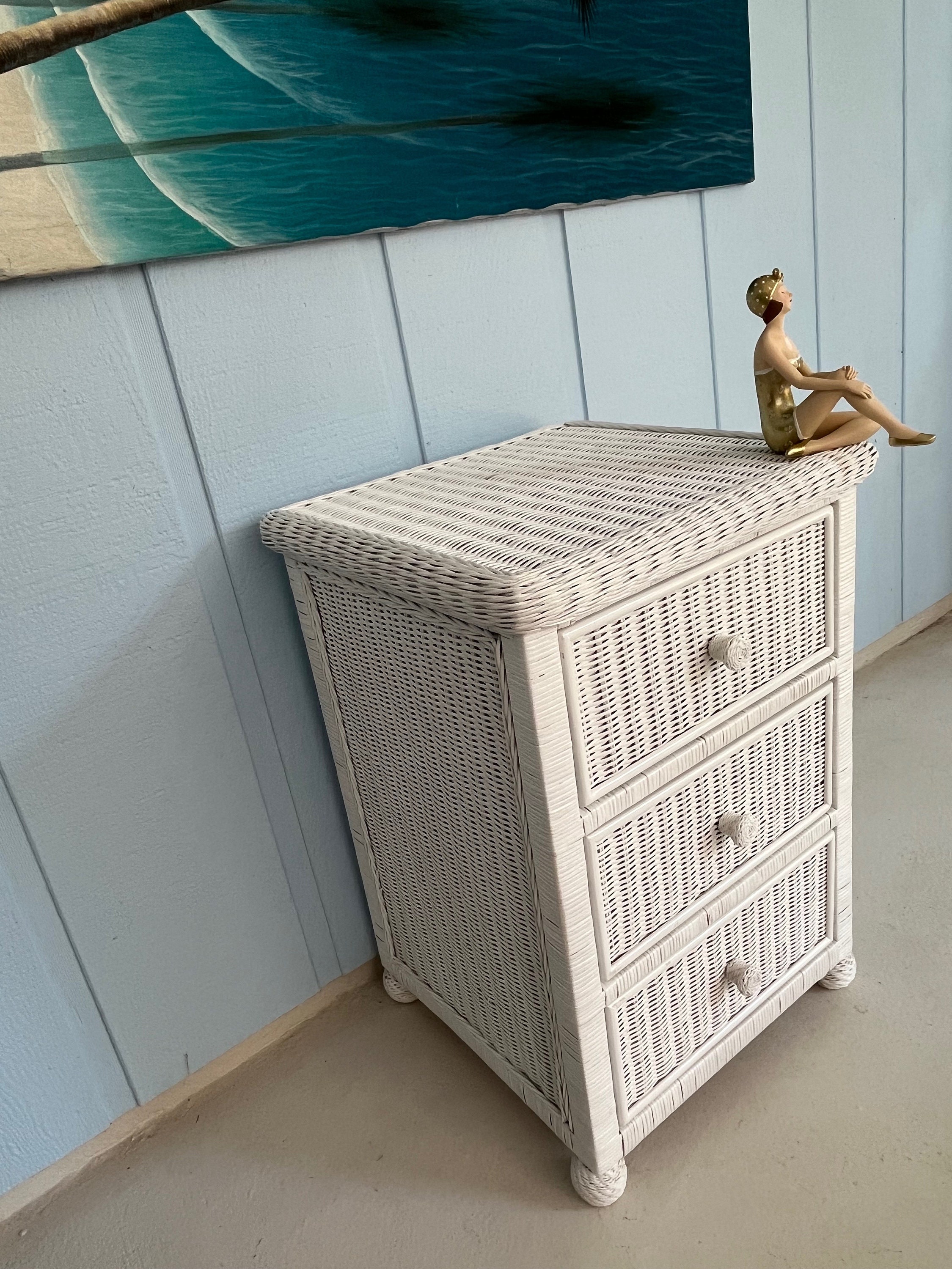 Pretty White Wicker Dresser-vintage Wicker Side/end Table/chest ...