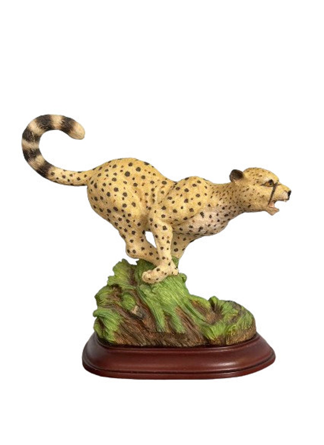 Realistic Cheetah Statue Leaping off Jungle-lifelike Leopard Figurine ...