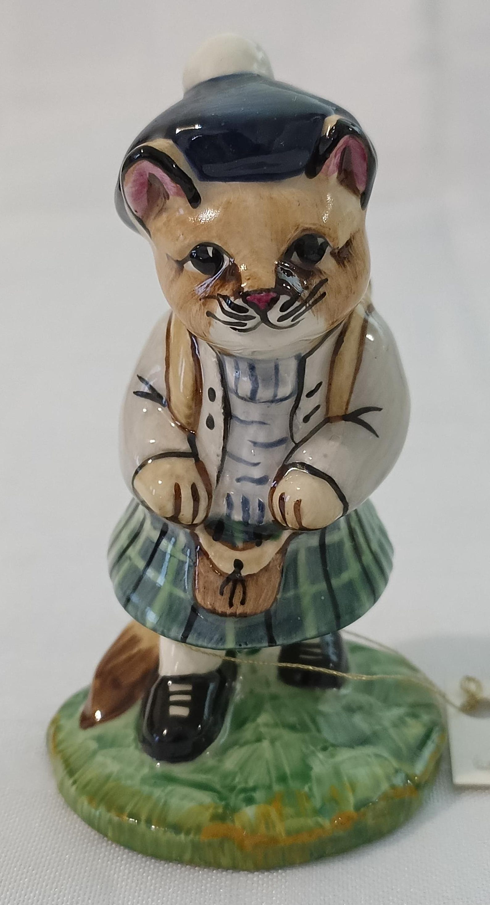 9 Cm Little Willie Mccatt Scottish Cat Loch Lomond Ceramics. Figurine ...