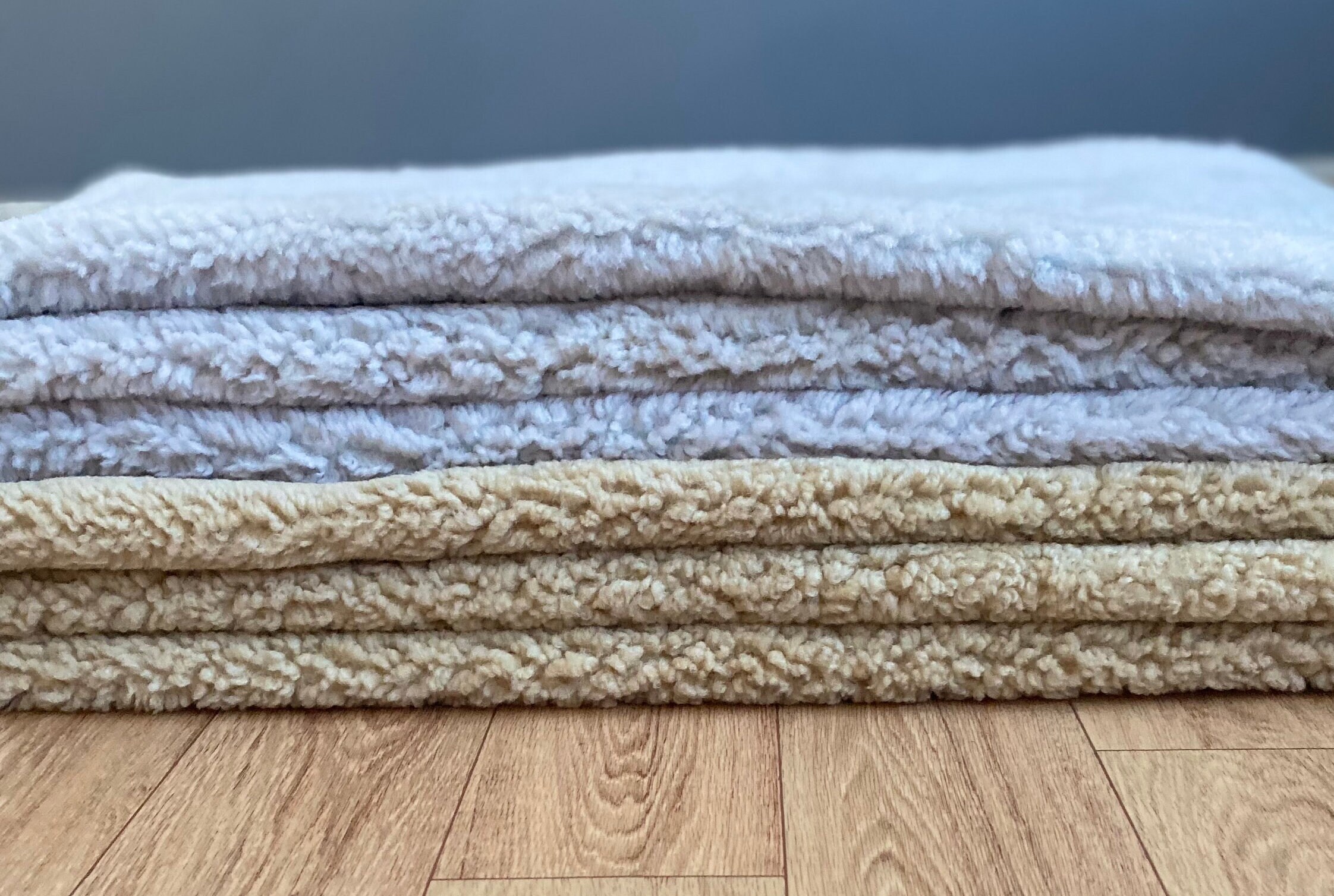 Genuine Sheepskin, Upholstery Leather, Fur Floor Rug, off White and ...