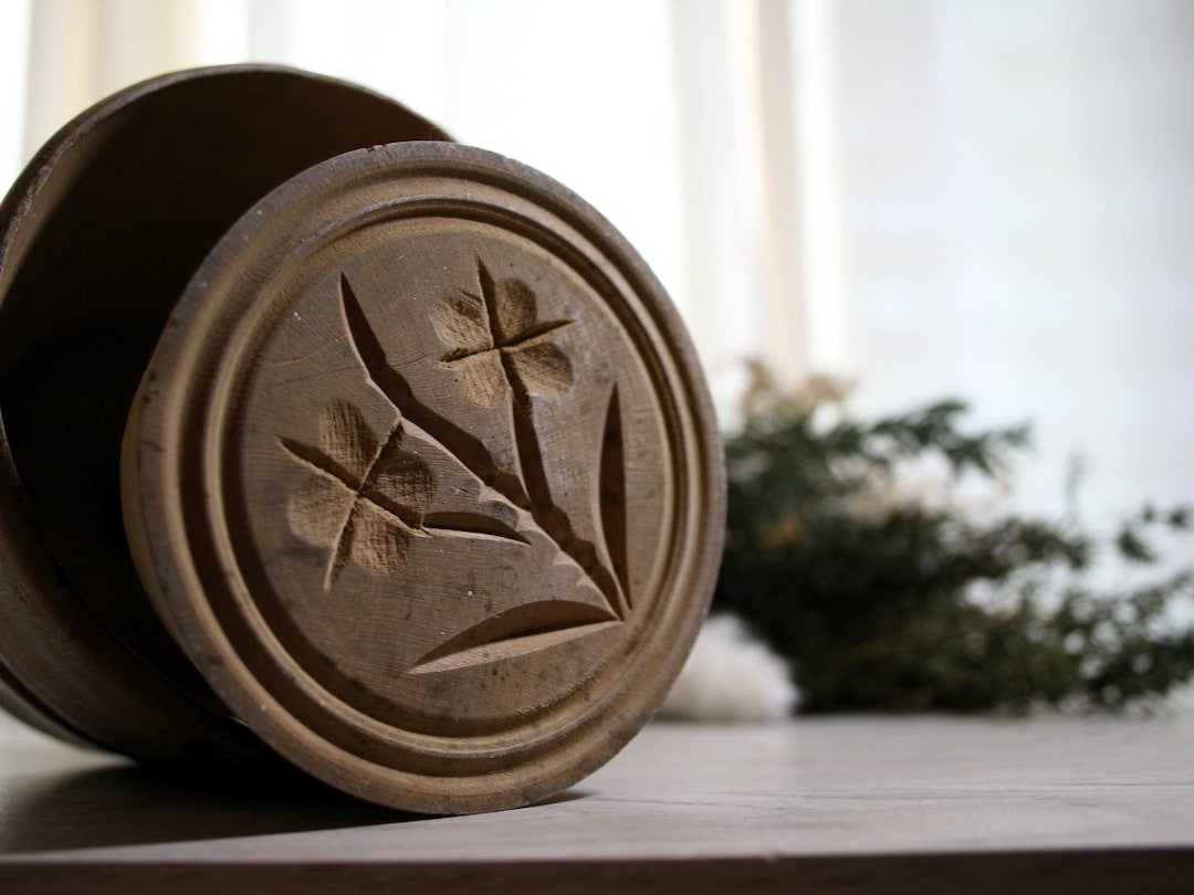 Primitive Folk Art Hand-carved Wood Butter Mold 19th Century Americana ...