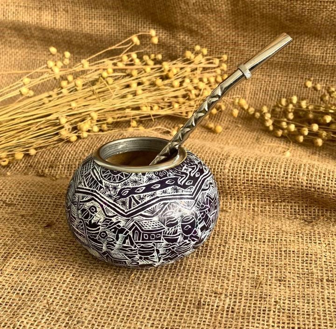 Handcarved Yerba Mate Gourd With UNIQUE Design - Includes Straws ...