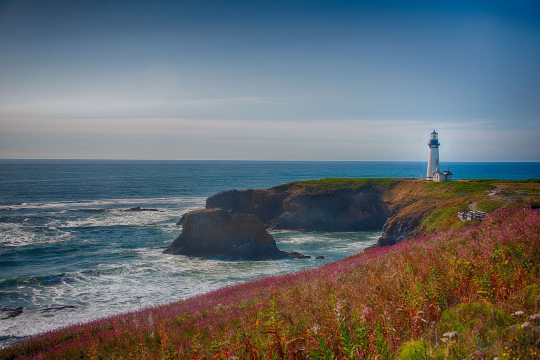 Yaquinahead Lighthouse - Etsy
