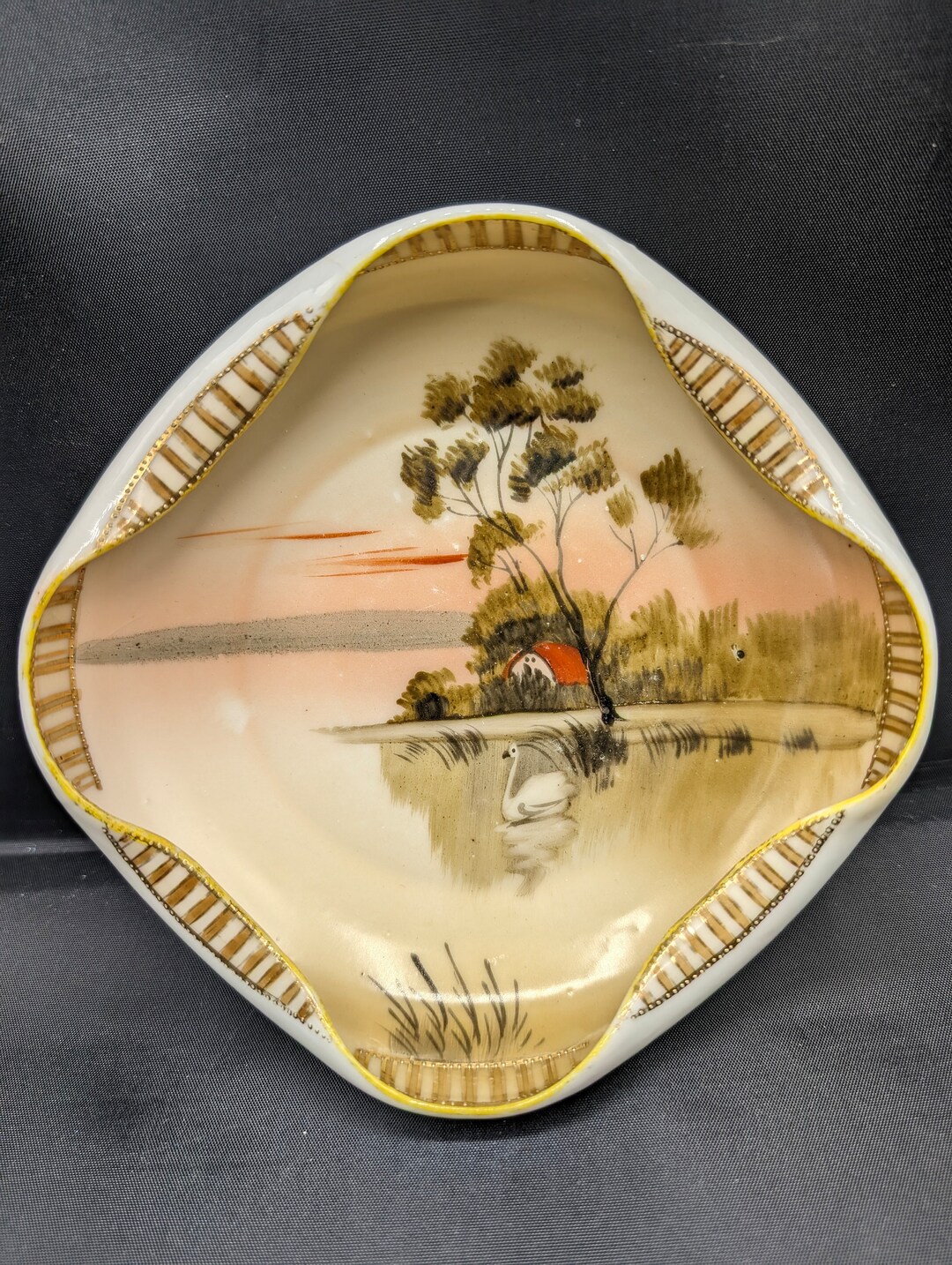 Vintage Nagoya Nippon Hand Painted Scalloped Raised Moriage Edge Bowl ...