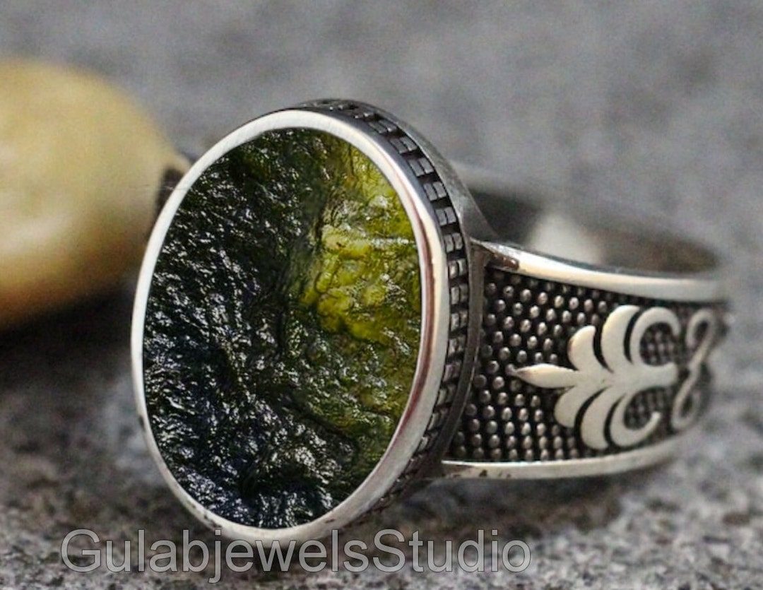 Men's Moldavite Onyx Ring, Black Men's Ring, Modern Men Ring, Signet ...
