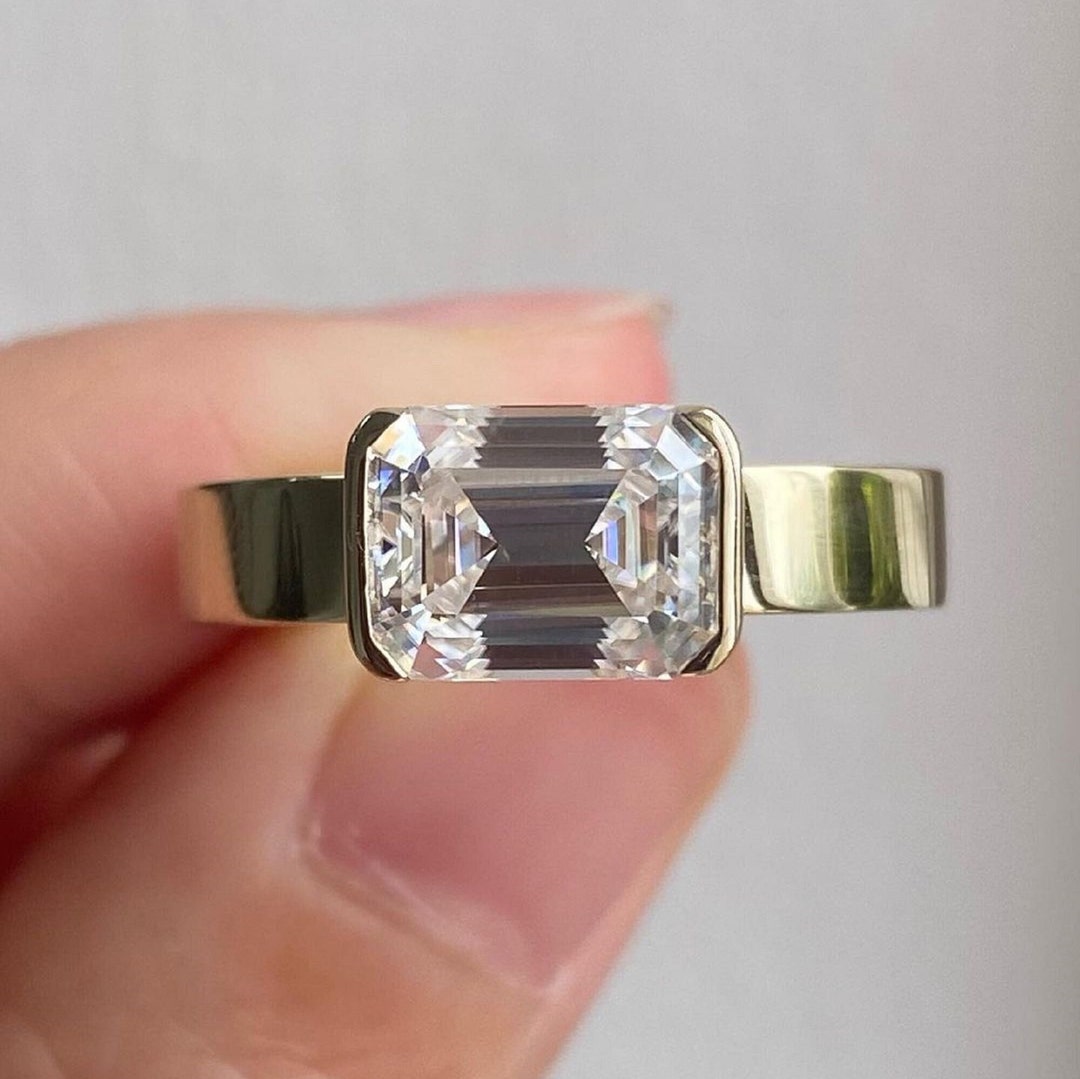 Elegant 1.0 CT Emerald Cut Engagement Ringhalf Bezel Set - Etsy