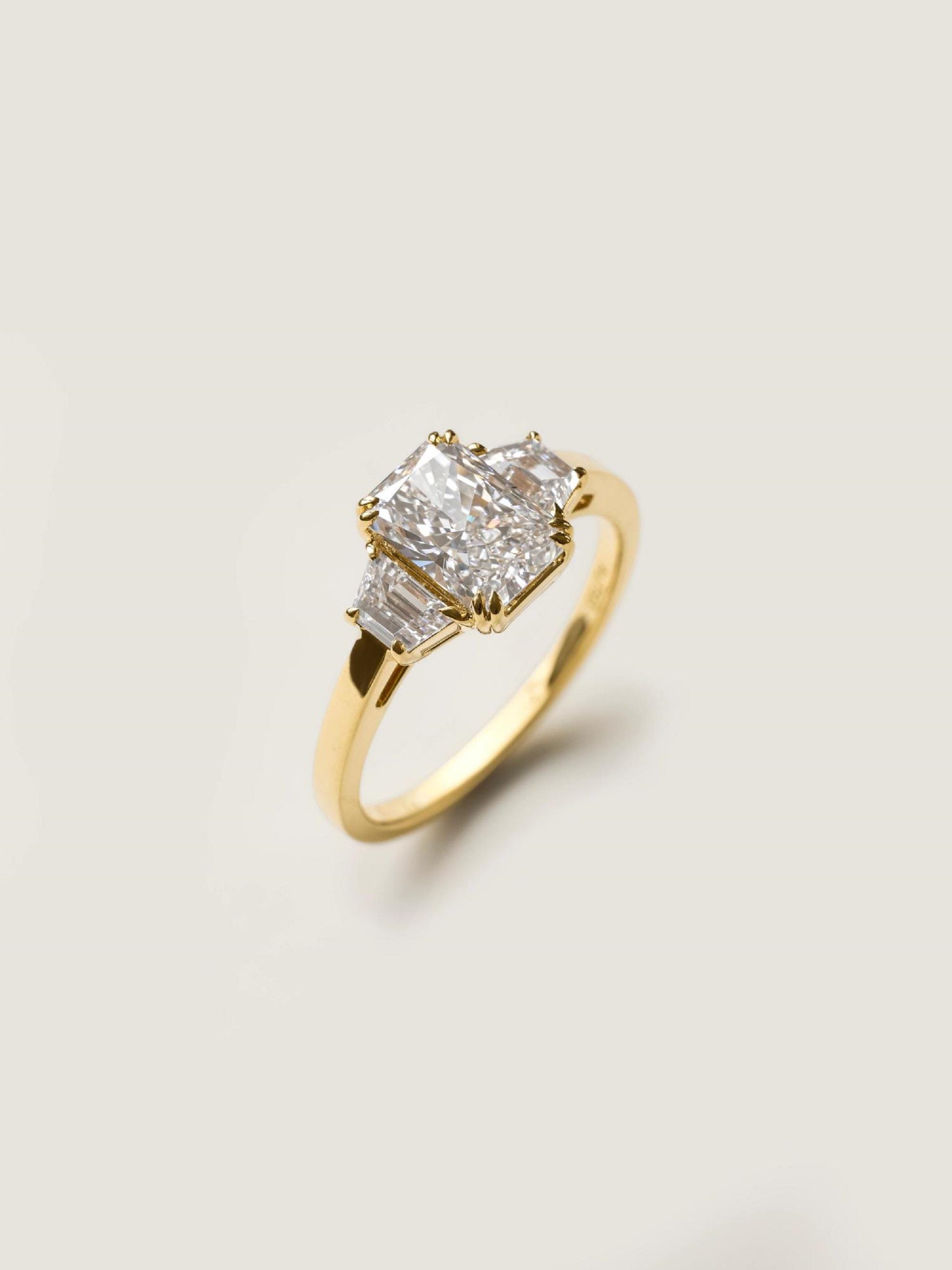 2 TC Elongated Radiant Cut Trilogy,14k Solid Yellow Gold,trapezoid Cut ...