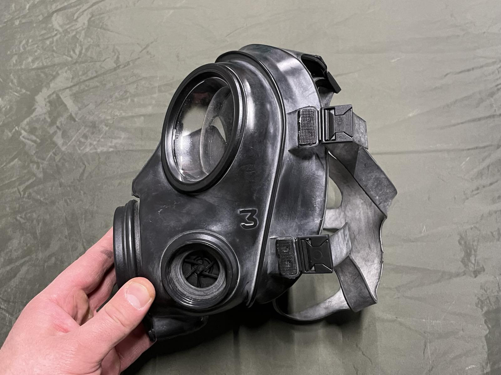 British Army Avon S10 Respirator GAS Mask Size 3 - Etsy