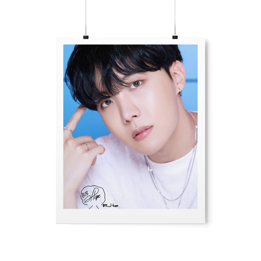 J-hope Poster With Signature, Suga Poster, Bts Suga Wallpaper, Wall Art ...