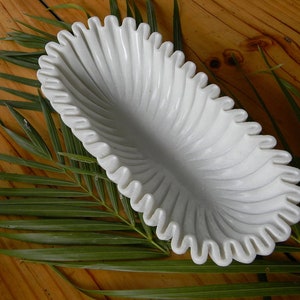 Handcrafted Marble Ruffle Bowl: Antique Scallop Design Urli - Etsy