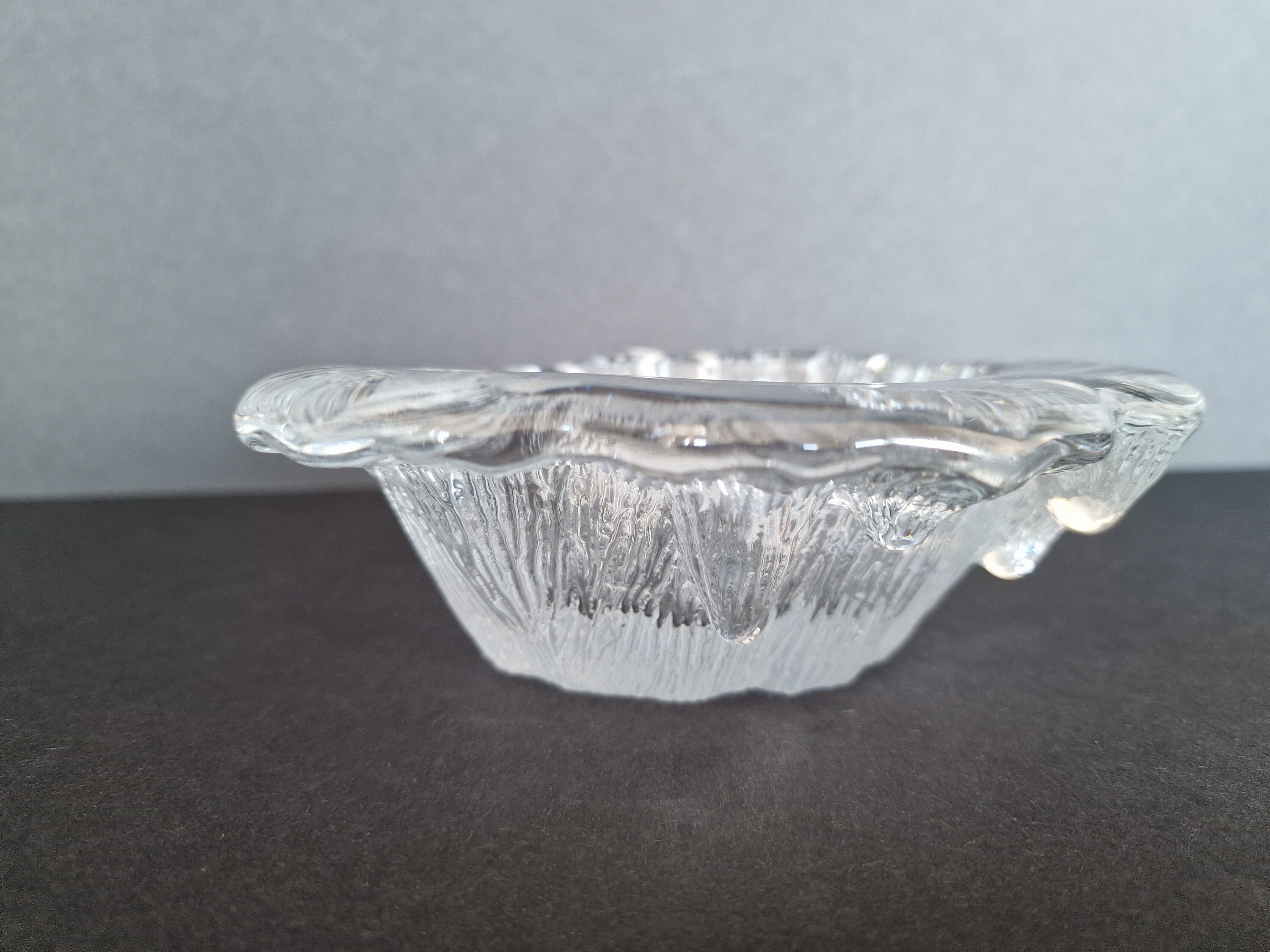 Blenko 'melting Ice' Crystal Glass Bowl/dish Designed by Don Shepard ...