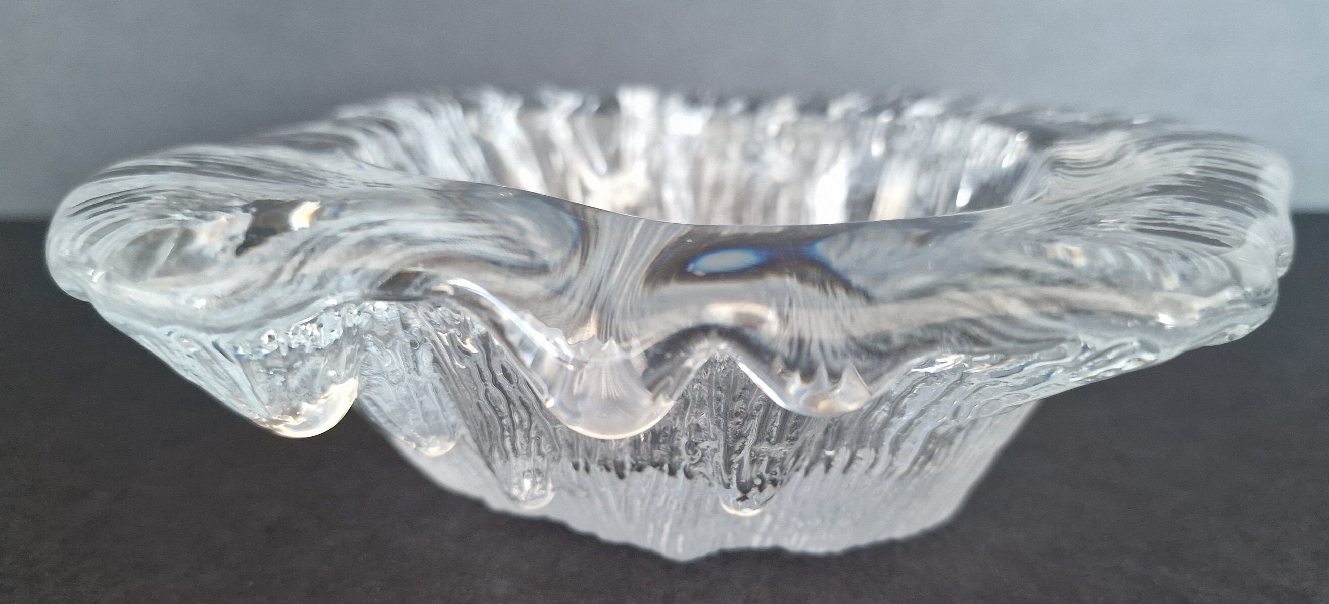 Blenko 'melting Ice' Crystal Glass Bowl/dish Designed by Don Shepard ...