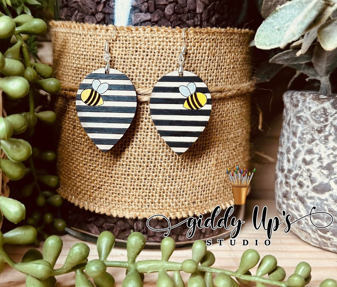 Bee Earring SVG Laser Cut Earring File Bumble Bee Earring SVG File ...