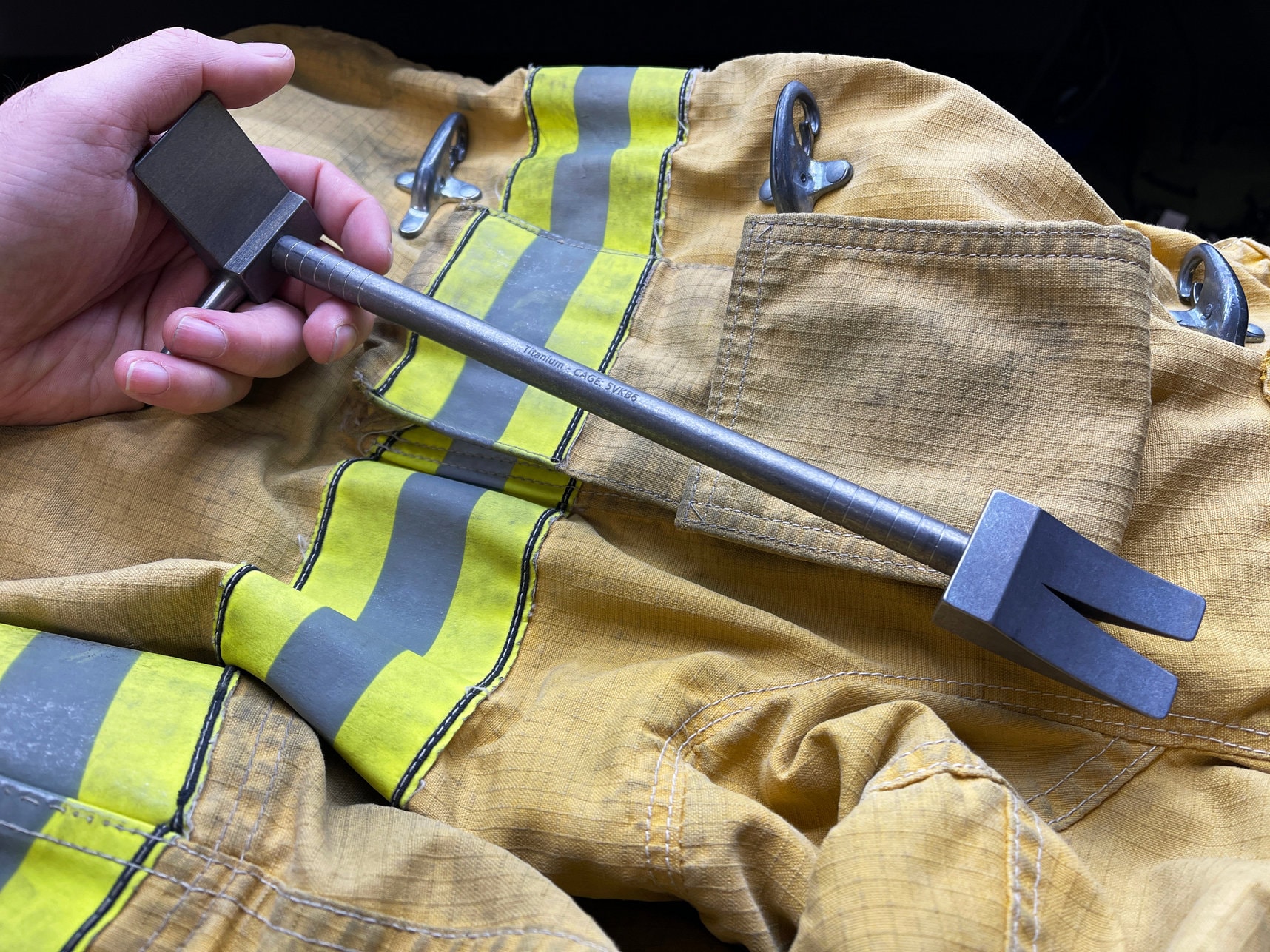 12" Titanium Hooligan Halligan Bar - Etsy