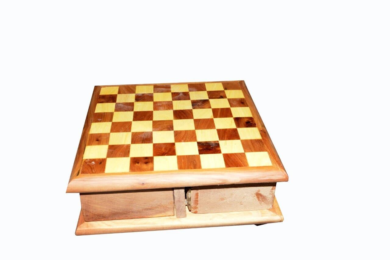 Wooden Chess Set With Chessboard Moroccan Decorative Box in Thuya Wood ...