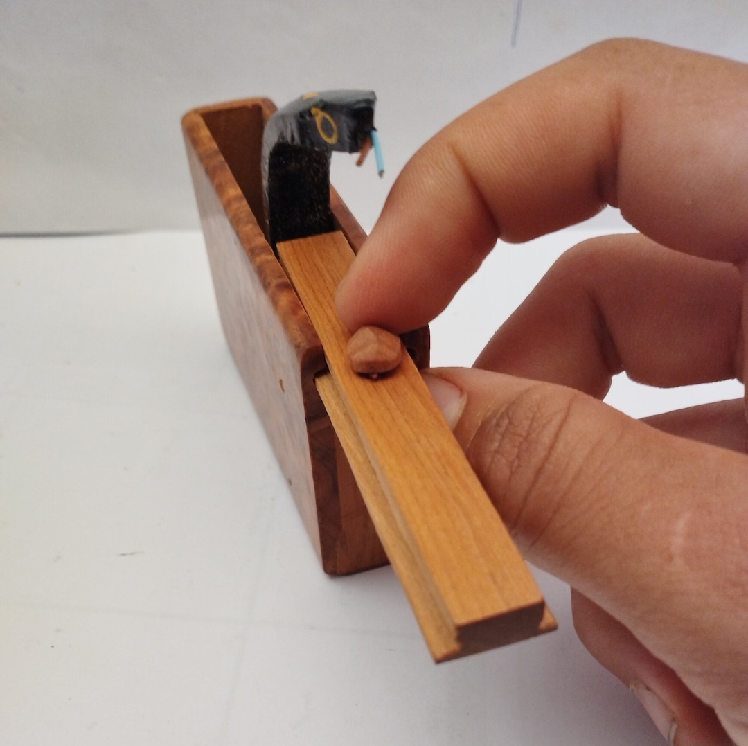Quality Gag Gift -set of 2 Handmade Moroccan Thuya Wood Snake Box for ...