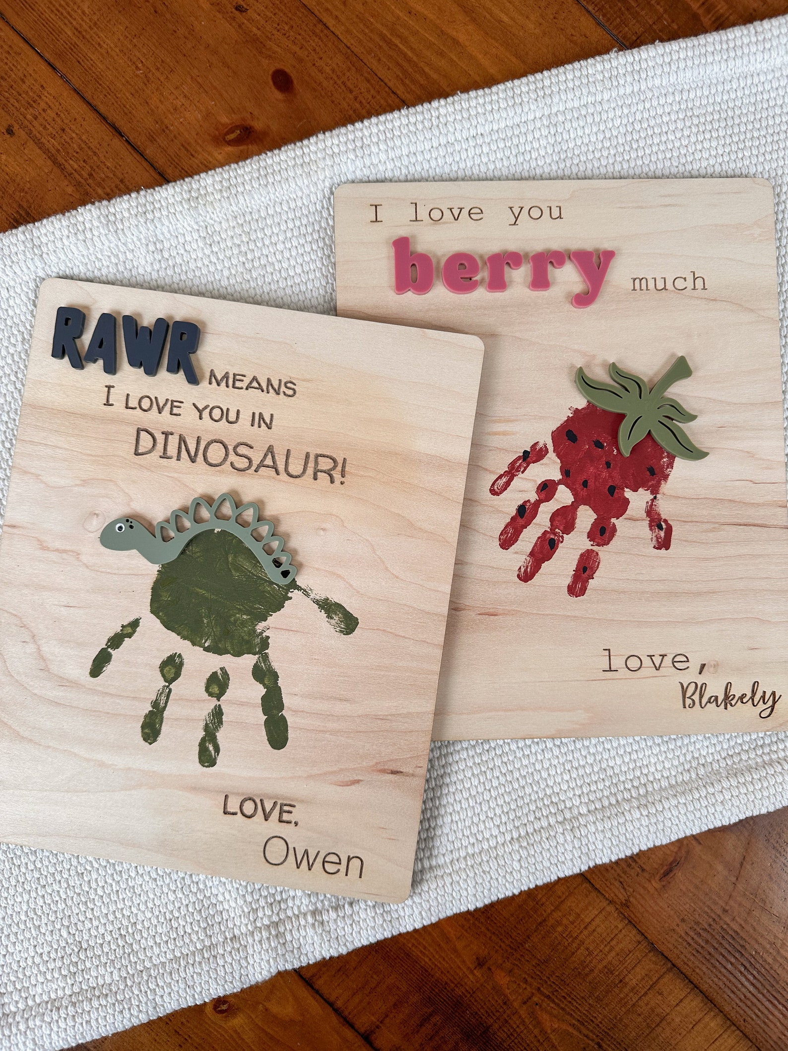 I Love You Dinosaur Handprint Sign | Baby/toddler Valentines Handprint ...