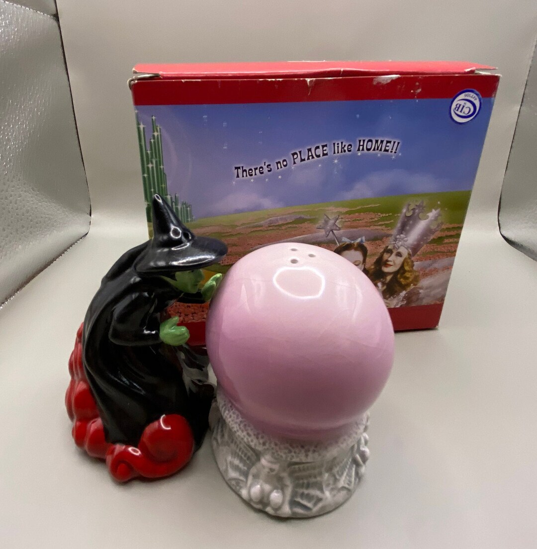 The Wizard of OZ Wicked Witch and Crystal Ball Salt and Pepper Shakers ...