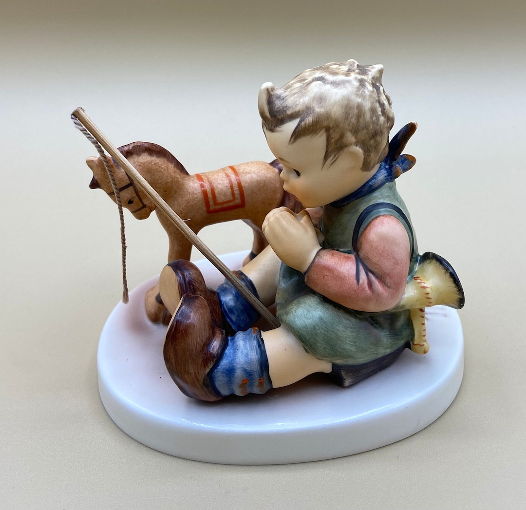 Vintage Hummel Goebel Collectible Figurine “playful Blessing” Number ...