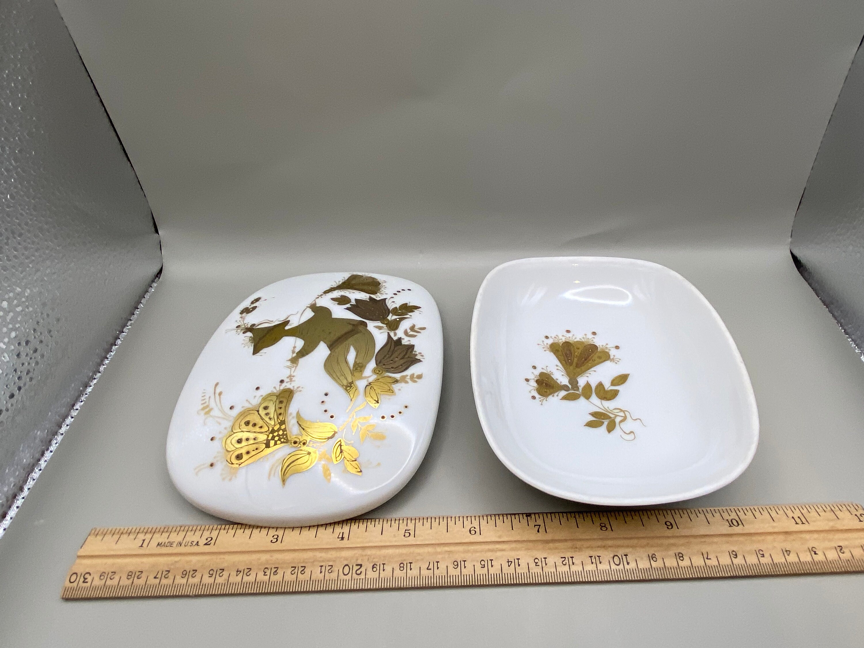 Bjorn Wiinblad Rosenthal Lidded Porcelain Box: 24K Gold Romance Pattern ...