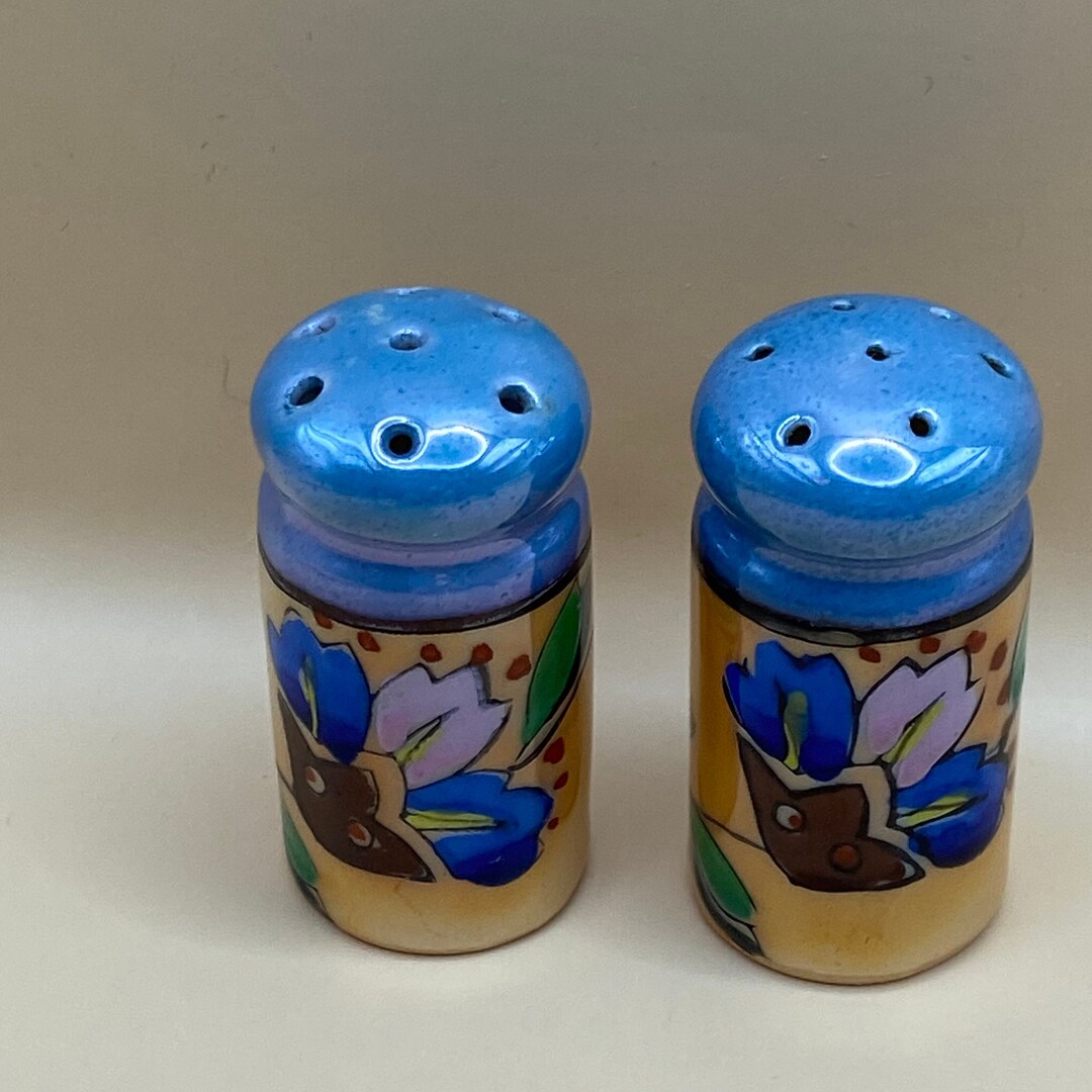 Blue Gold Lustreware Vintage Salt and Pepper Shakers Flower - Etsy