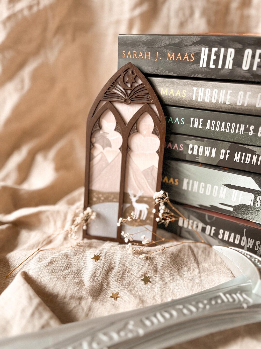Terrasen Window Book Nook - (officially Licensed by SJM) Wooden ...
