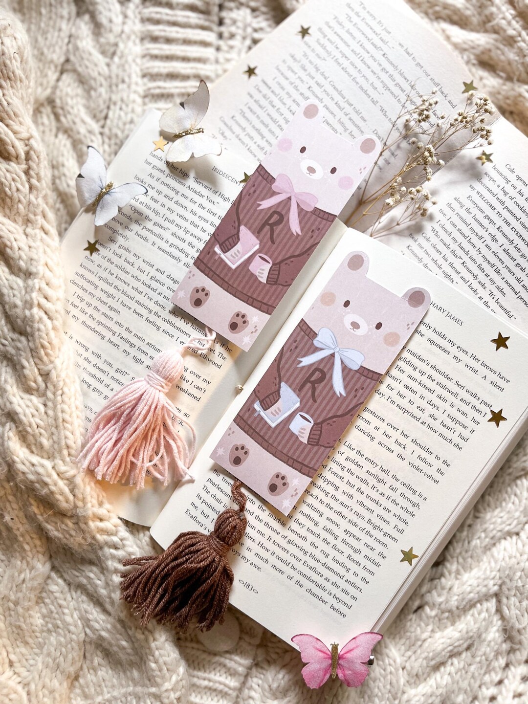 Cute Cozy Reading Bear - Handmade Paper Bookmark - Etsy