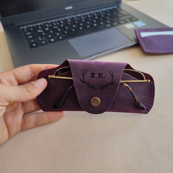 Custom Glasses Case - Etsy