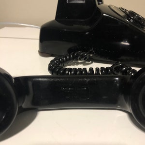 Vintage Black on Black Rotary Phone-500 NE - Etsy