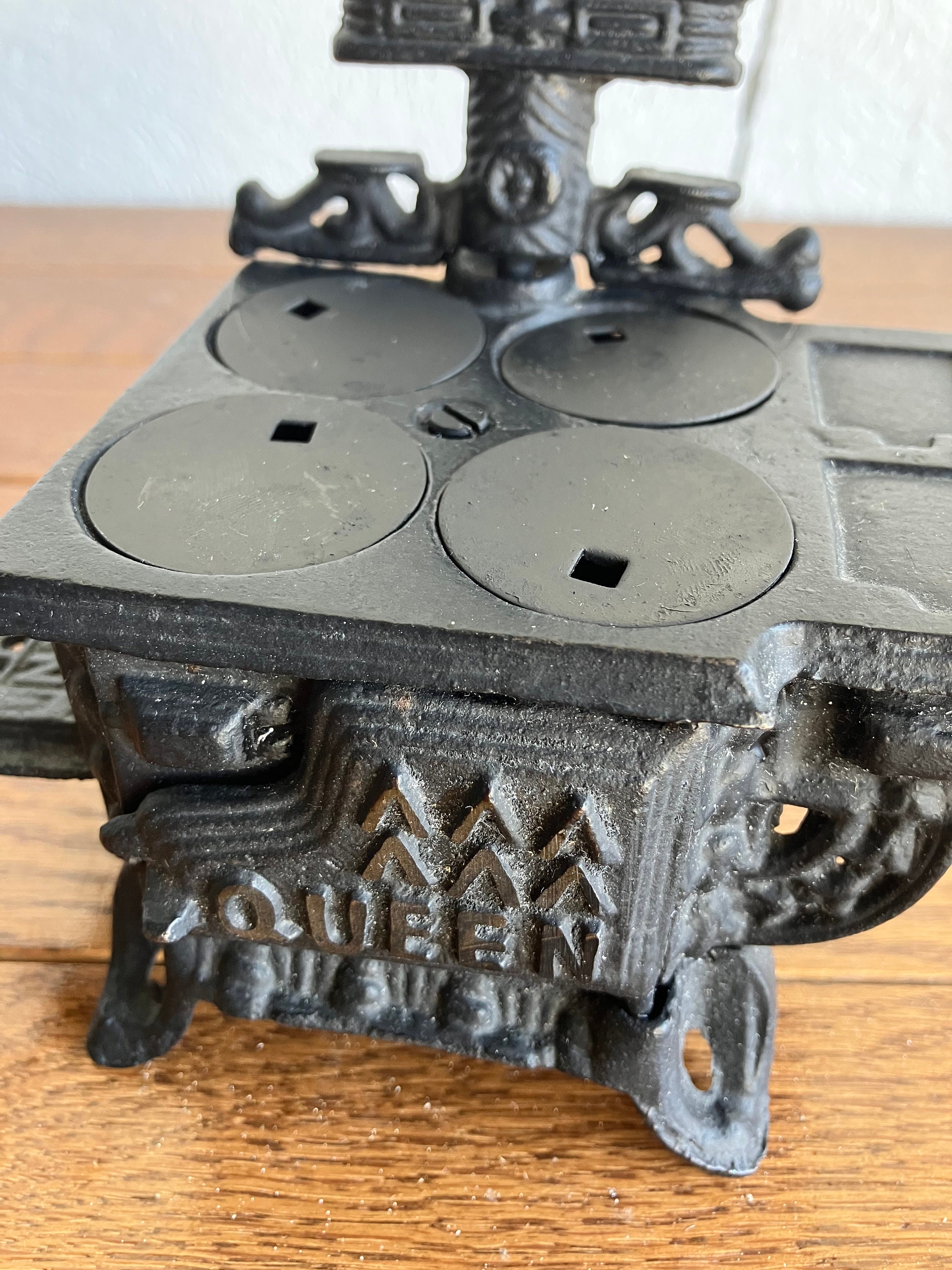 Vintage Mini Cast Iron Stove - Queens - Etsy