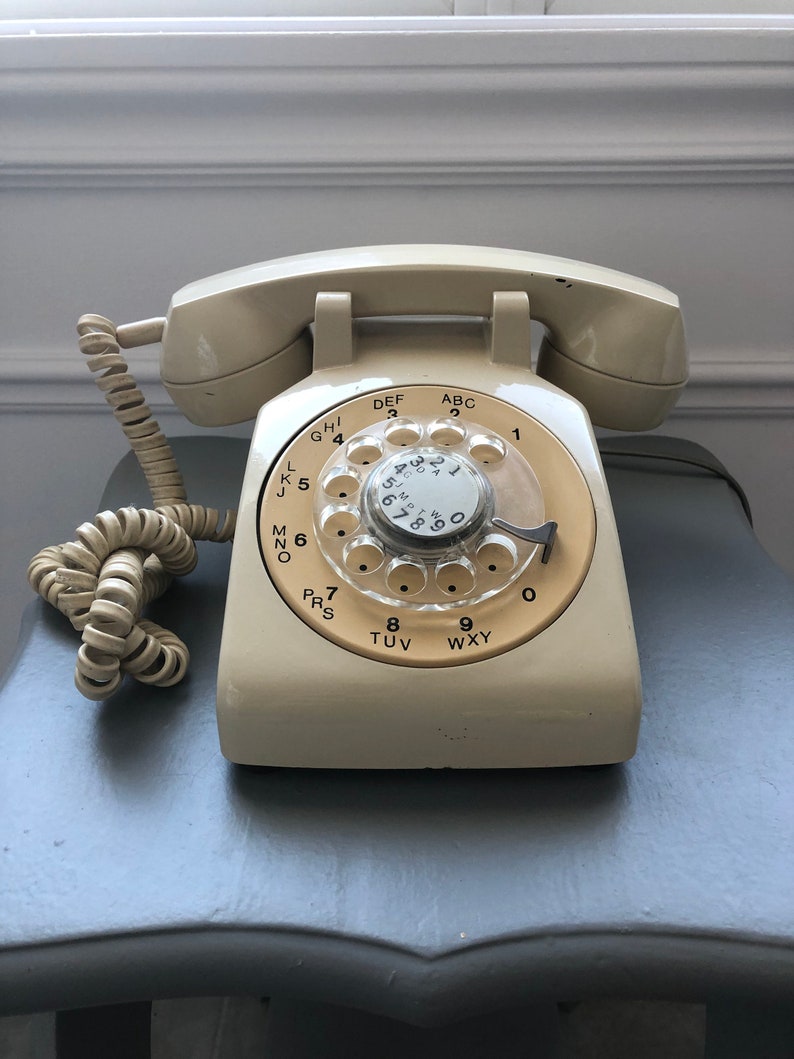 Vintage Beige Rotary Telephone - Etsy